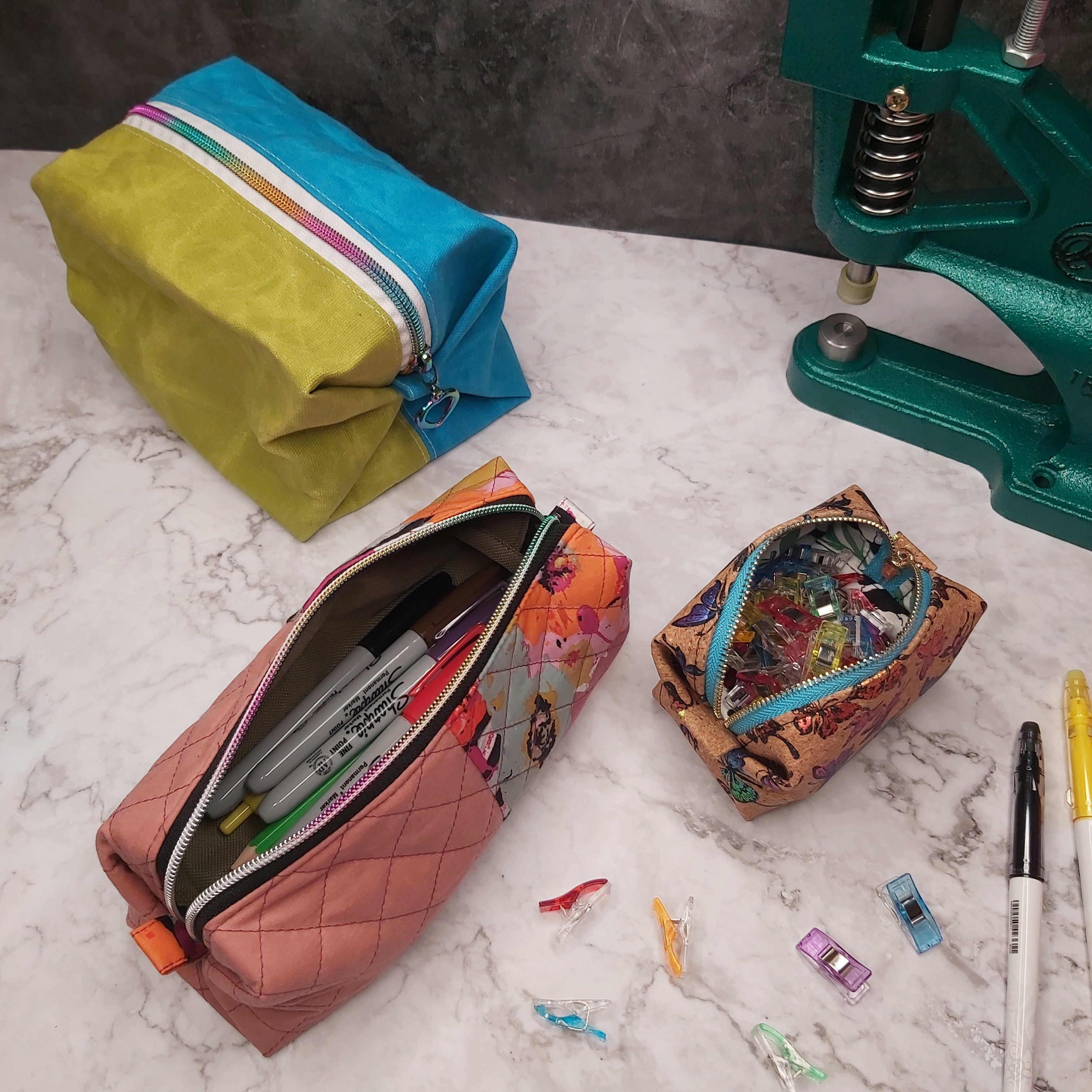 How to draft a pleated boxy pouch with a zipper in any size – Allsewpetite