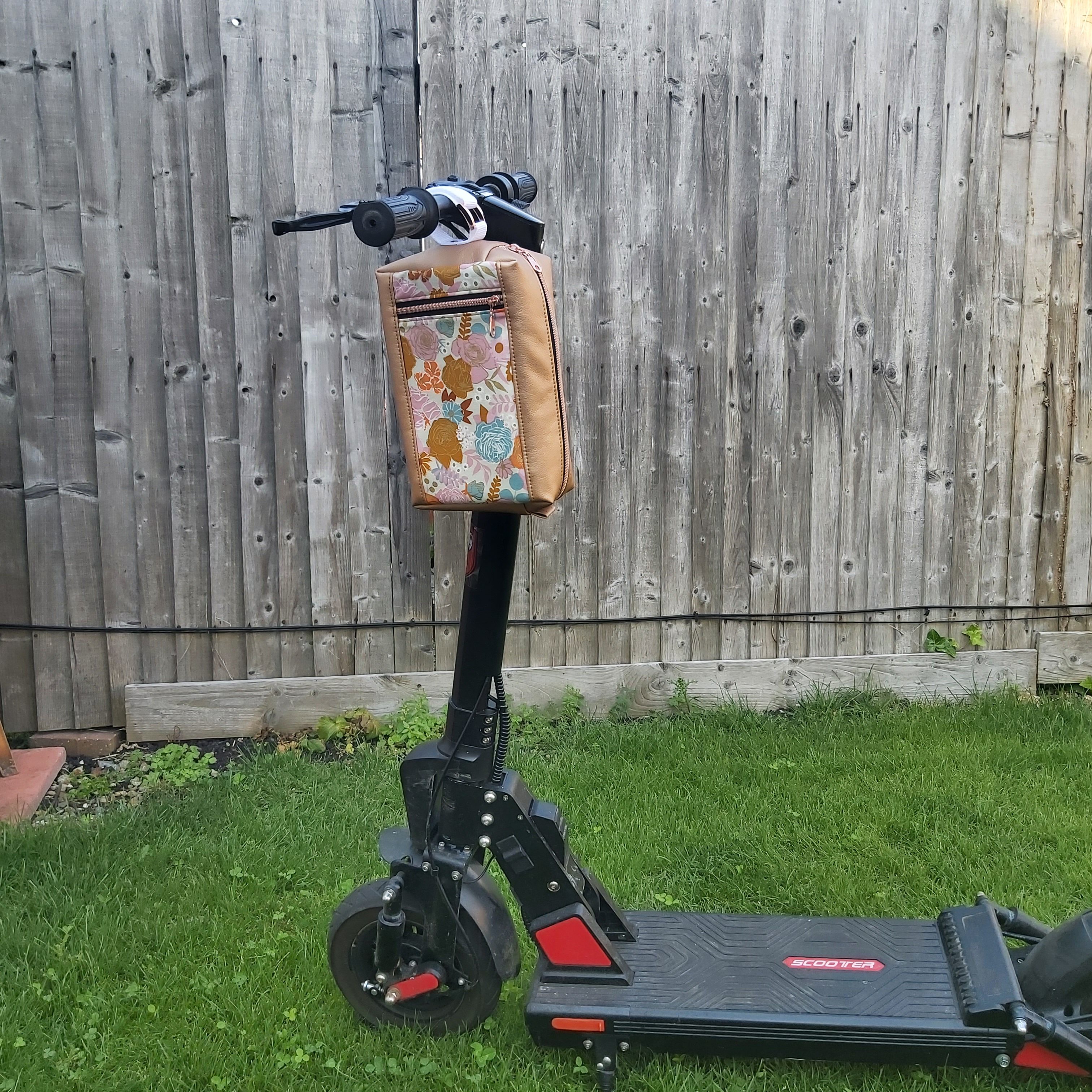 Introducing Scooter pouch pattern – Allsewpetite
